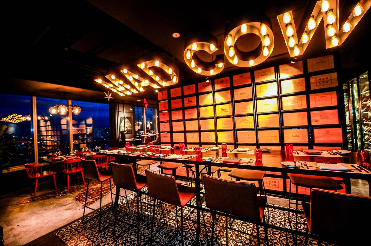 Pullman Saigon Centre - Mad Cow Wine & Grill